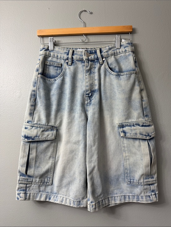 Shorts | Rise Supply Co Acid Wash Cargo Dad Jorts In A Light Blue Denim ...
